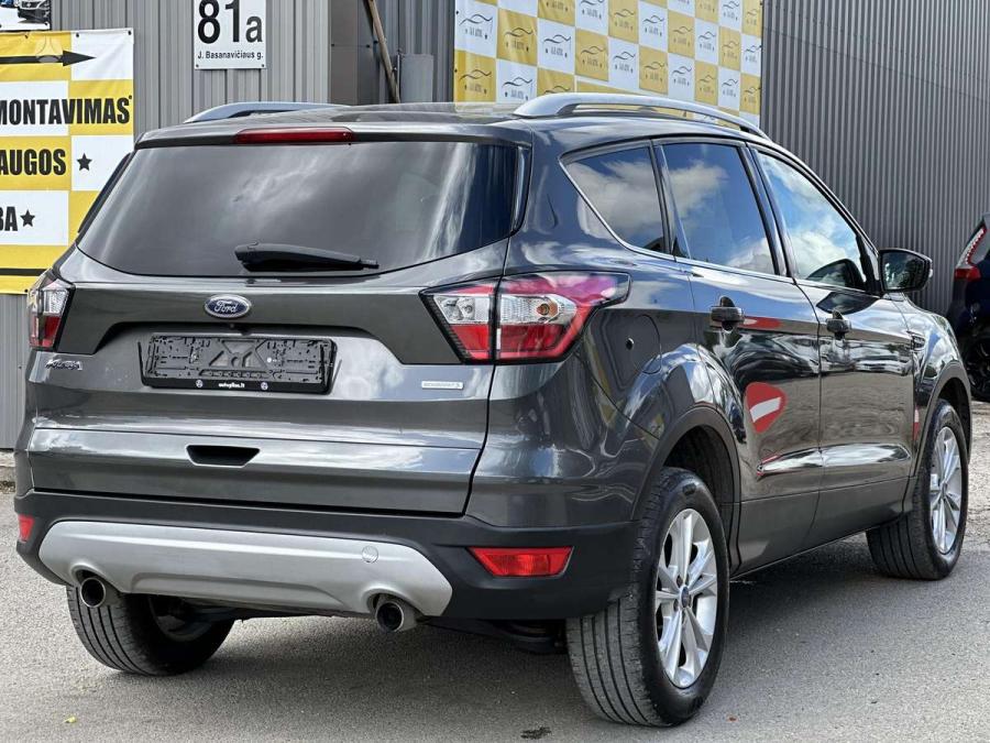 Pelēks Ford Kuga 2017 Šauļi, ar dzinēja tilpumu 1.50 L un nobraukumu 227 tūkst. km par 9450 €, foto 13 vietnē AUTOMOTO.COM.LV