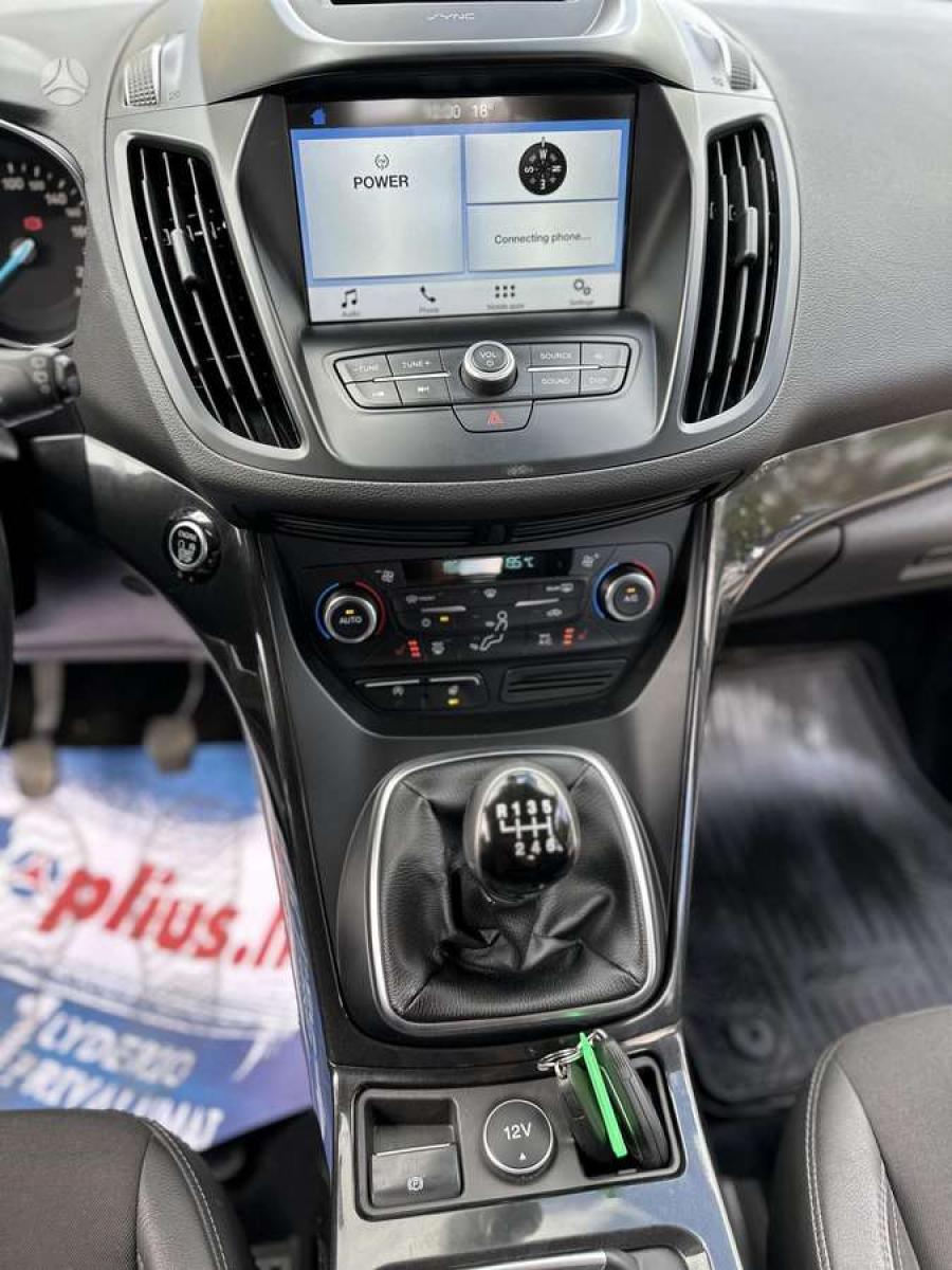 Pelēks Ford Kuga 2017 Šauļi, ar dzinēja tilpumu 1.50 L un nobraukumu 227 tūkst. km par 9450 €, foto 27 vietnē AUTOMOTO.COM.LV