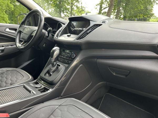 Grey Ford Kuga 2017 in Kaunas, with an engine capacity of 2.00 L and mileage of 190 thousand km for 11990 €, photo 8 on AUTOMOTO.COM.LV