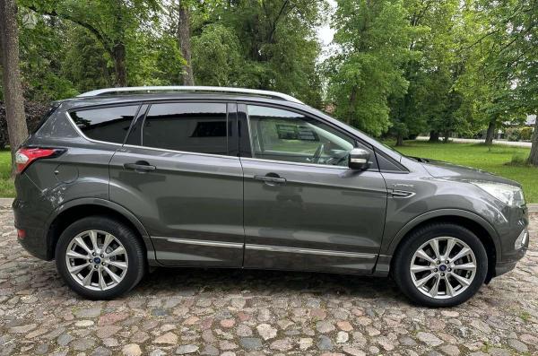 Pelēks Ford Kuga 2017 Kauņa, ar dzinēja tilpumu 2.00 L un nobraukumu 190 tūkst. km par 11990 €, foto 6 vietnē AUTOMOTO.COM.LV