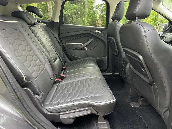 Pelēks Ford Kuga 2017 Kauņa, ar dzinēja tilpumu 2.00 L un nobraukumu 190 tūkst. km par 11990 €, foto 10 vietnē AUTOMOTO.COM.LV