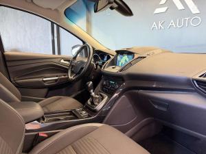 Grey Ford Kuga 2017 in Kaunas, with an engine capacity of 1.50 L and mileage of 195 thousand km for 9490 €, photo 16 on AUTOMOTO.COM.LV