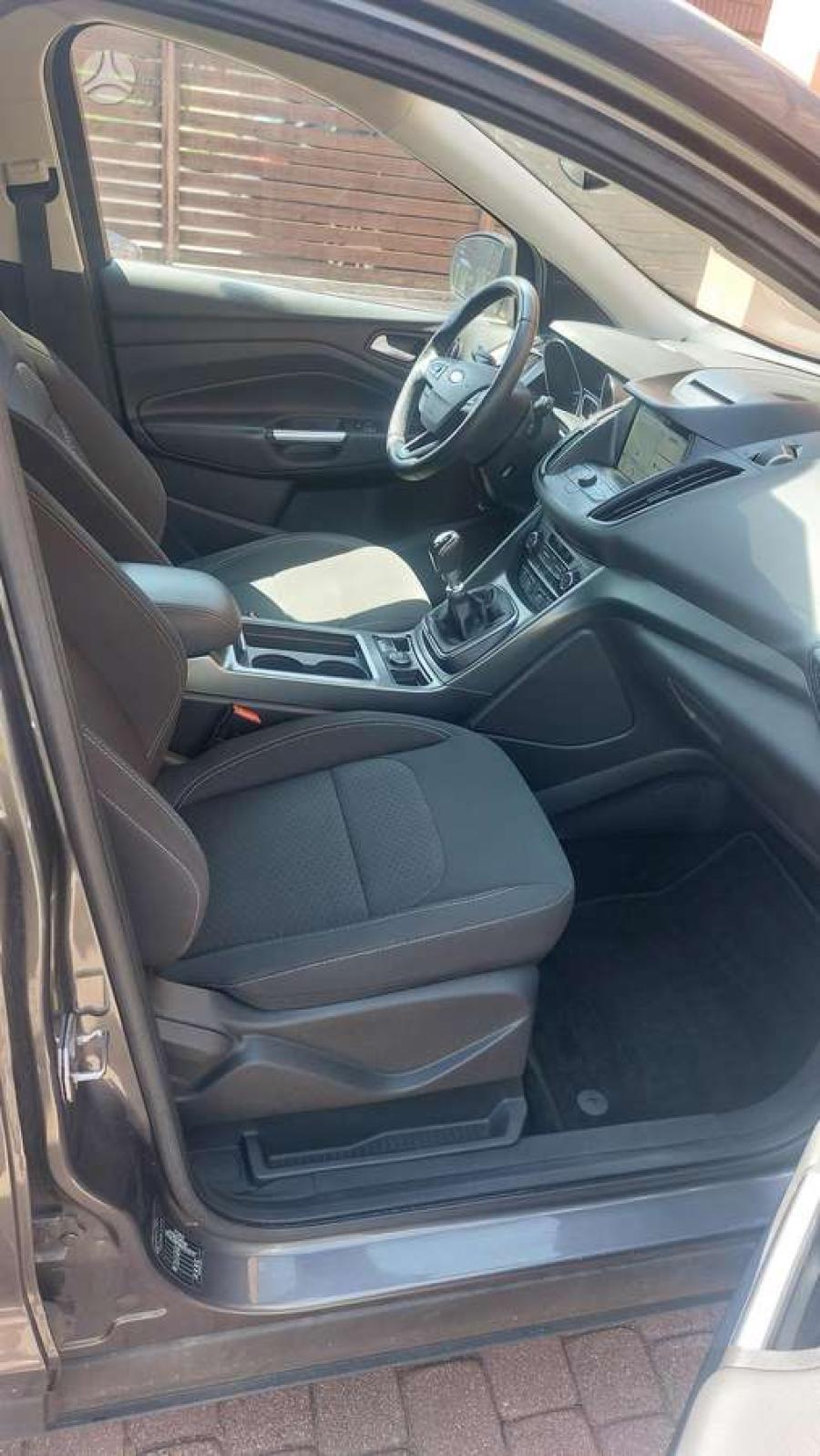 Grey Ford Kuga 2017 in Kaunas, with an engine capacity of 1.50 L and mileage of 210 thousand km for 7490 €, photo 9 on AUTOMOTO.COM.LV