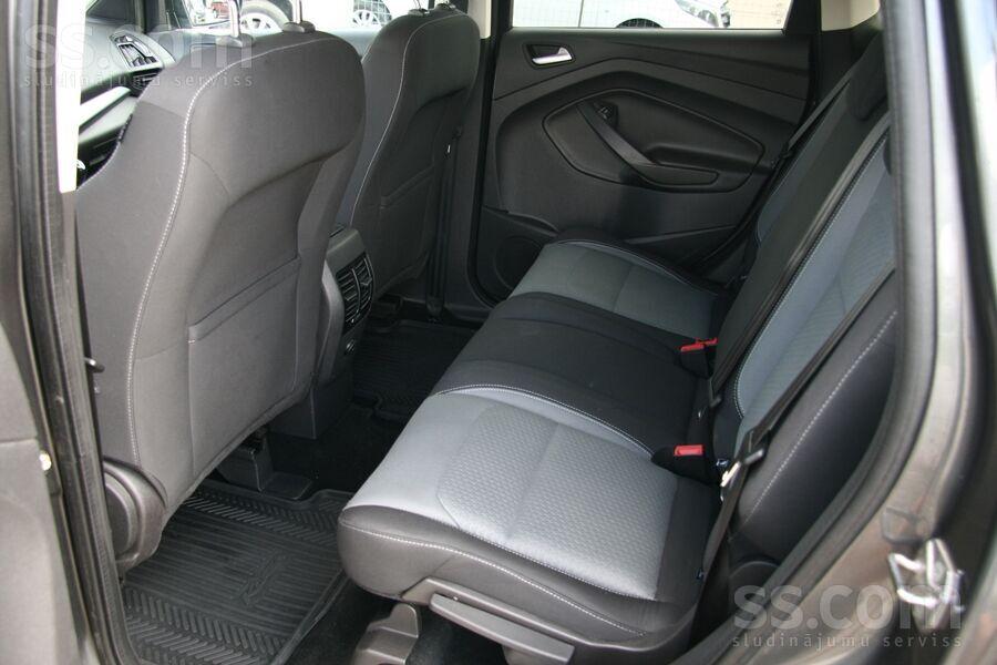 Grey Ford Kuga 2017 in Tukums, with an engine capacity of 2.00 L and mileage of 202 thousand km for 11650 €, photo 7 on AUTOMOTO.COM.LV