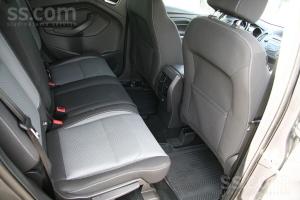 Grey Ford Kuga 2017 in Tukums, with an engine capacity of 2.00 L and mileage of 202 thousand km for 11650 €, photo 9 on AUTOMOTO.COM.LV