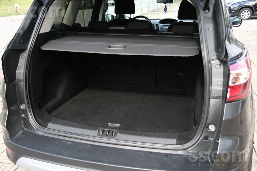 Grey Ford Kuga 2017 in Tukums, with an engine capacity of 2.00 L and mileage of 202 thousand km for 11650 €, photo 12 on AUTOMOTO.COM.LV