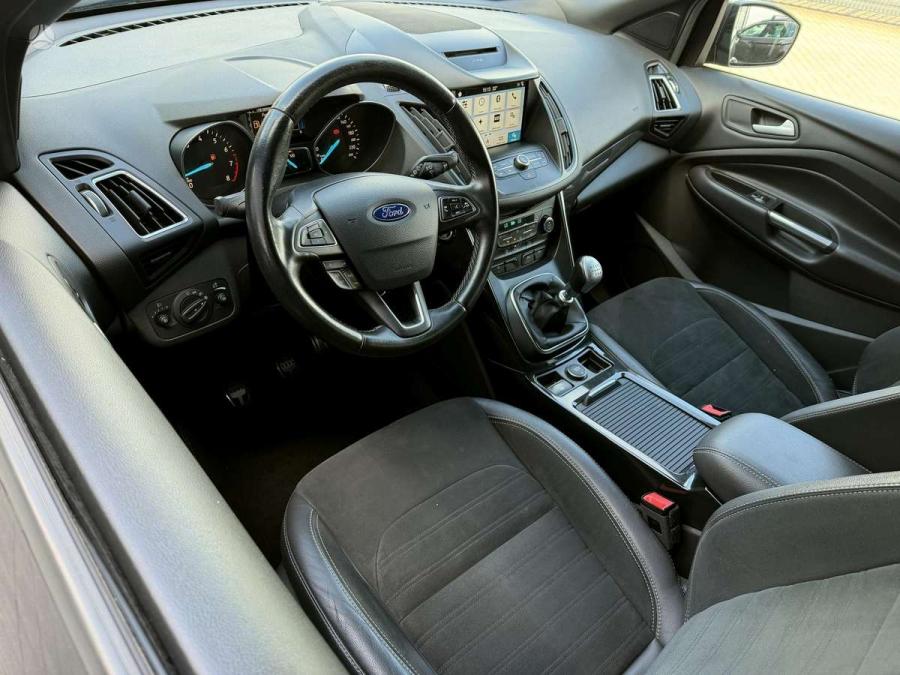 Pelēks Ford Kuga 2017 Kauņa, ar dzinēja tilpumu 1.50 L un nobraukumu 197 tūkst. km par 10300 €, foto 7 vietnē AUTOMOTO.COM.LV