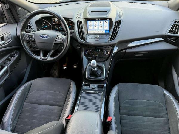 Grey Ford Kuga 2017 in Kaunas, with an engine capacity of 1.50 L and mileage of 197 thousand km for 10300 €, photo 8 on AUTOMOTO.COM.LV