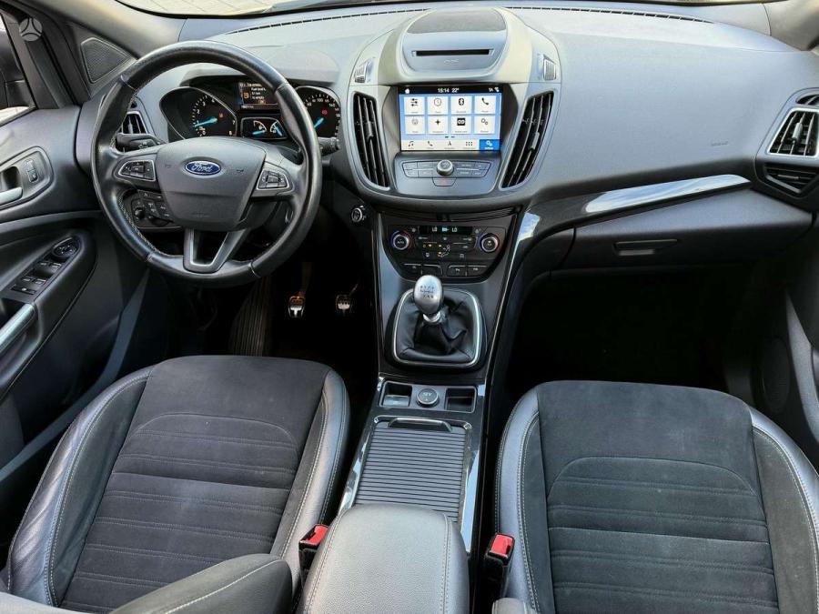 Pelēks Ford Kuga 2017 Kauņa, ar dzinēja tilpumu 1.50 L un nobraukumu 197 tūkst. km par 10300 €, foto 9 vietnē AUTOMOTO.COM.LV