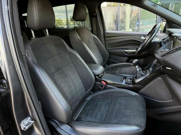 Grey Ford Kuga 2017 in Kaunas, with an engine capacity of 1.50 L and mileage of 197 thousand km for 10300 €, photo 10 on AUTOMOTO.COM.LV