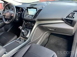 Grey Ford Kuga 2017 in Talsi, with an engine capacity of 1.50 L and mileage of 89 thousand km for 11999 €, photo 20 on AUTOMOTO.COM.LV
