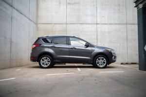 Grey Ford Kuga 2017 in Vilnius, with an engine capacity of 1.50 L and mileage of 198 thousand km for 8700 €, photo 10 on AUTOMOTO.COM.LV
