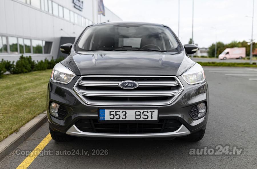 Grey Ford Kuga 2017 in Tallinn, with an engine capacity of 2.00 L and mileage of 256 thousand km for 6990 €, photo 7 on AUTOMOTO.COM.LV