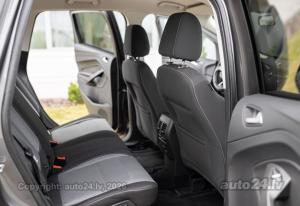 Grey Ford Kuga 2017 in Tallinn, with an engine capacity of 2.00 L and mileage of 256 thousand km for 6990 €, photo 11 on AUTOMOTO.COM.LV