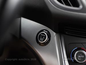 Grey Ford Kuga 2017 in Tallinn, with an engine capacity of 2.00 L and mileage of 256 thousand km for 6990 €, photo 21 on AUTOMOTO.COM.LV
