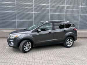 Grey Ford Kuga 2017 in Marijampole, with an engine capacity of 2.00 L and mileage of 231 thousand km for 8450 €, photo 6 on AUTOMOTO.COM.LV