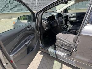 Grey Ford Kuga 2017 in Marijampole, with an engine capacity of 2.00 L and mileage of 231 thousand km for 8450 €, photo 18 on AUTOMOTO.COM.LV