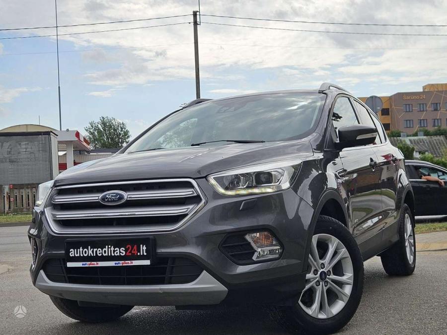 Grey Ford Kuga 2017 in Siauliai, with an engine capacity of 1.50 L and mileage of 137 thousand km for 10950 €, photo 1 on AUTOMOTO.COM.LV