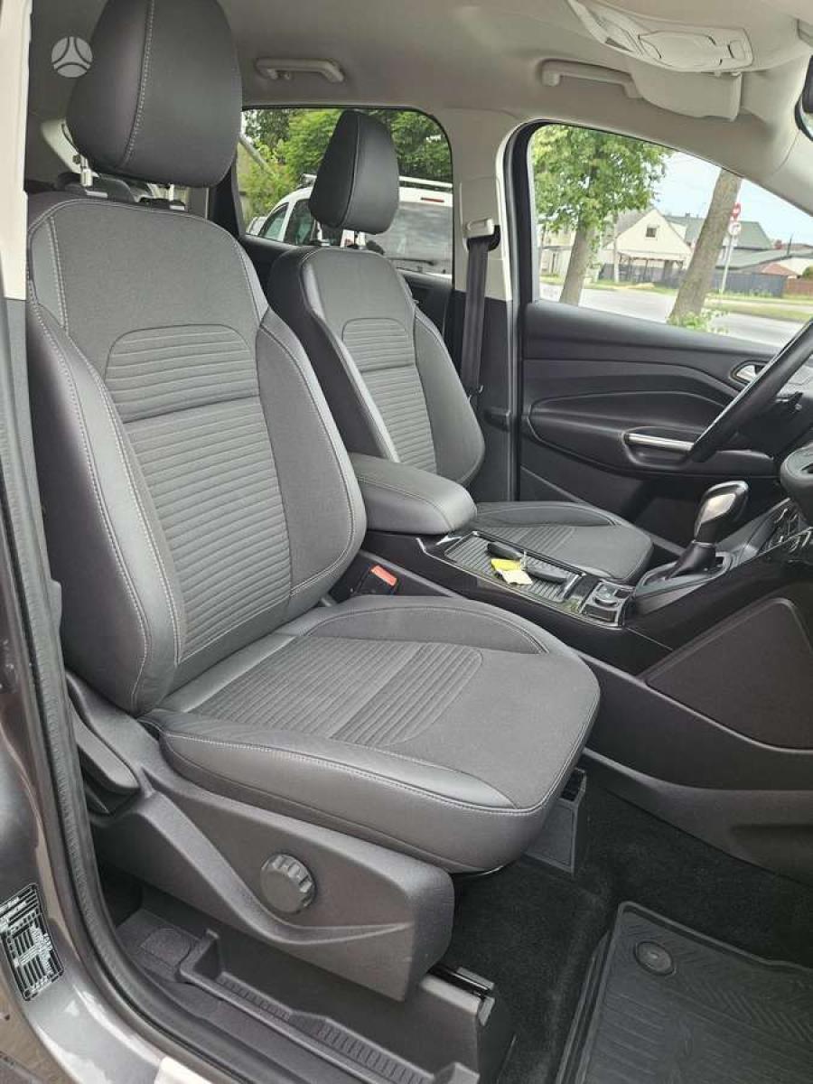 Grey Ford Kuga 2017 in Siauliai, with an engine capacity of 1.50 L and mileage of 137 thousand km for 10950 €, photo 15 on AUTOMOTO.COM.LV