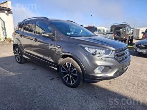 Grey Ford Kuga 2017 in Talsi, with an engine capacity of 1.50 L and mileage of 111 thousand km for 11900 €, photo 3 on AUTOMOTO.COM.LV