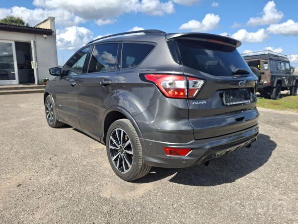 Pelēks Ford Kuga 2017 Talsi, ar dzinēja tilpumu 1.50 L un nobraukumu 111 tūkst. km par 14700 €, foto 4 vietnē AUTOMOTO.COM.LV