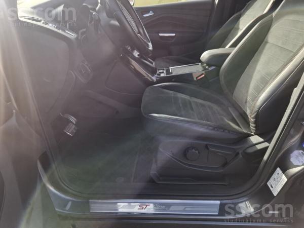 Pelēks Ford Kuga 2017 Talsi, ar dzinēja tilpumu 1.50 L un nobraukumu 111 tūkst. km par 14700 €, foto 8 vietnē AUTOMOTO.COM.LV