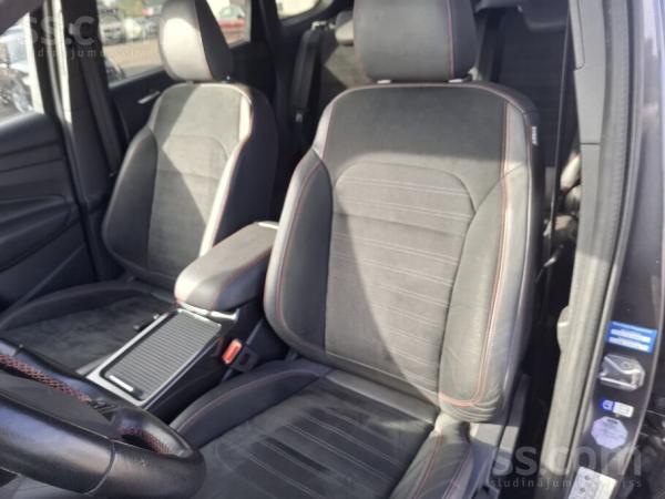 Pelēks Ford Kuga 2017 Talsi, ar dzinēja tilpumu 1.50 L un nobraukumu 111 tūkst. km par 14700 €, foto 9 vietnē AUTOMOTO.COM.LV