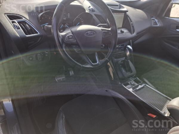 Pelēks Ford Kuga 2017 Talsi, ar dzinēja tilpumu 1.50 L un nobraukumu 111 tūkst. km par 14700 €, foto 10 vietnē AUTOMOTO.COM.LV