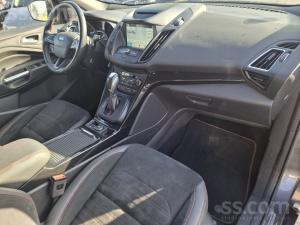 Grey Ford Kuga 2017 in Talsi, with an engine capacity of 1.50 L and mileage of 111 thousand km for 11900 €, photo 13 on AUTOMOTO.COM.LV
