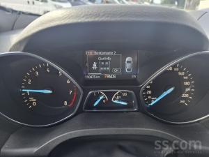 Grey Ford Kuga 2017 in Talsi, with an engine capacity of 1.50 L and mileage of 111 thousand km for 11900 €, photo 18 on AUTOMOTO.COM.LV