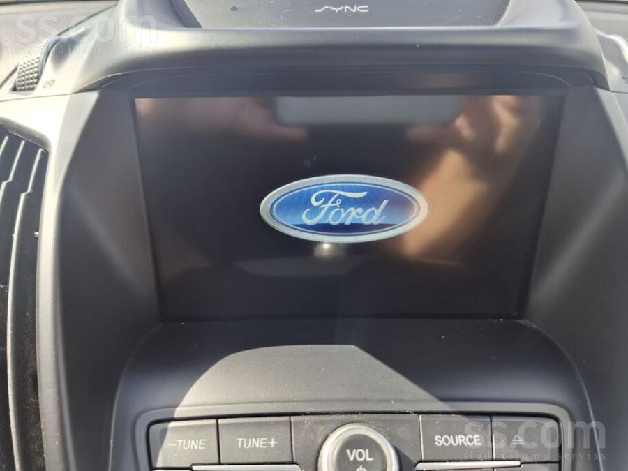 Grey Ford Kuga 2017 in Talsi, with an engine capacity of 1.50 L and mileage of 111 thousand km for 11900 €, photo 22 on AUTOMOTO.COM.LV