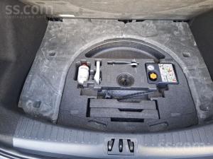 Grey Ford Kuga 2017 in Talsi, with an engine capacity of 1.50 L and mileage of 111 thousand km for 11900 €, photo 32 on AUTOMOTO.COM.LV