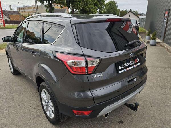 Pelēks Ford Kuga 2017 Šauļi, ar dzinēja tilpumu 1.50 L un nobraukumu 137 tūkst. km par 10950 €, foto 8 vietnē AUTOMOTO.COM.LV