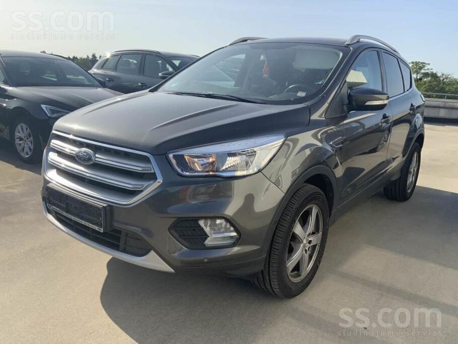 Pelēks Ford Kuga 2017 Cēsis, ar dzinēja tilpumu 1.50 L un nobraukumu 0 tūkst. km par 11000 €, foto 1 vietnē AUTOMOTO.COM.LV