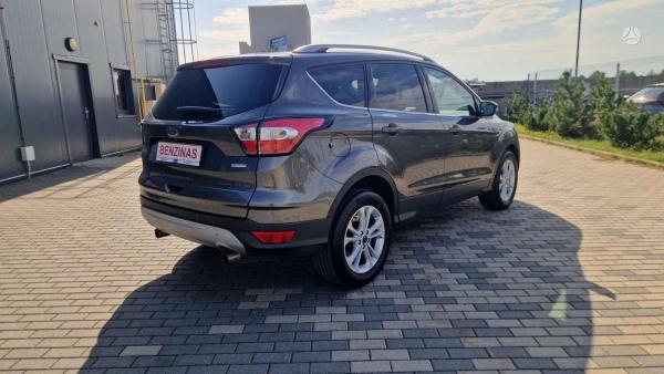Ford Kuga 2017 Šauļi vietnē Pelēks Ford Kuga 2017 Šauļi, ar dzinēja tilpumu 1.50 L un nobraukumu 180 tūkst. km par 10800 €, foto 5 vietnē AUTOMOTO.COM.LV