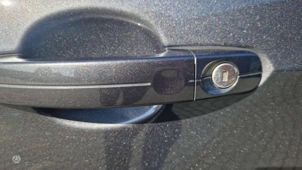 Ford Kuga 2017 Šauļi vietnē Pelēks Ford Kuga 2017 Šauļi, ar dzinēja tilpumu 1.50 L un nobraukumu 180 tūkst. km par 10800 €, foto 11 vietnē AUTOMOTO.COM.LV