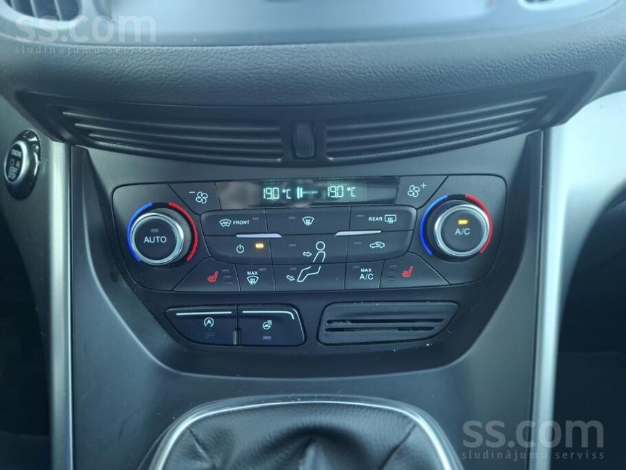 Grey Ford Kuga 2017 in Talsi, with an engine capacity of 1.50 L and mileage of 141 thousand km for 9300 €, photo 23 on AUTOMOTO.COM.LV
