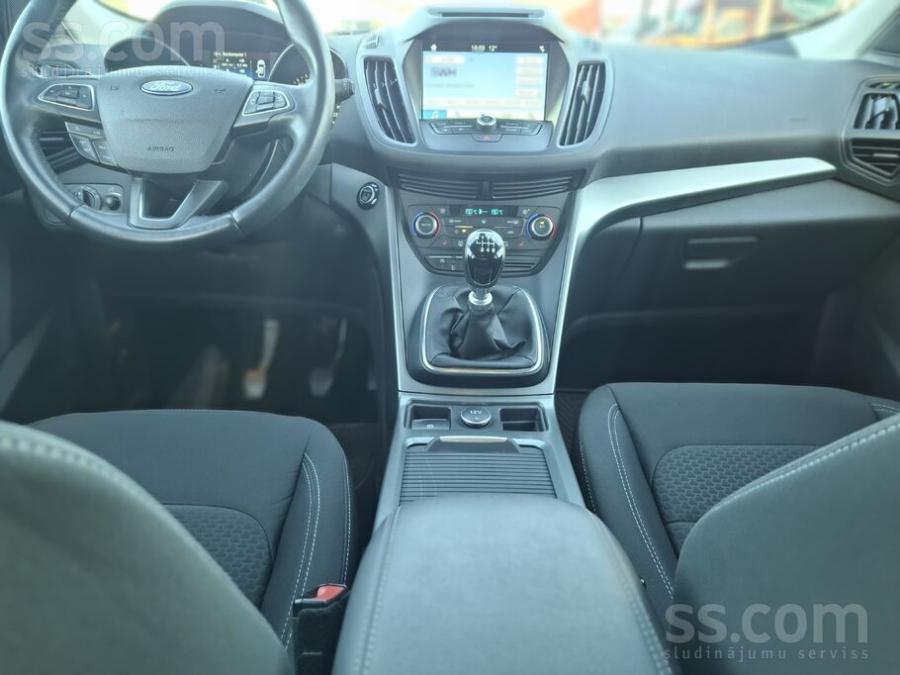 Grey Ford Kuga 2017 in Talsi, with an engine capacity of 1.50 L and mileage of 141 thousand km for 9300 €, photo 25 on AUTOMOTO.COM.LV