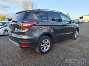Grey Ford Kuga 2017 in Talsi, with an engine capacity of 1.50 L and mileage of 141 thousand km for 9300 €, photo 35 on AUTOMOTO.COM.LV