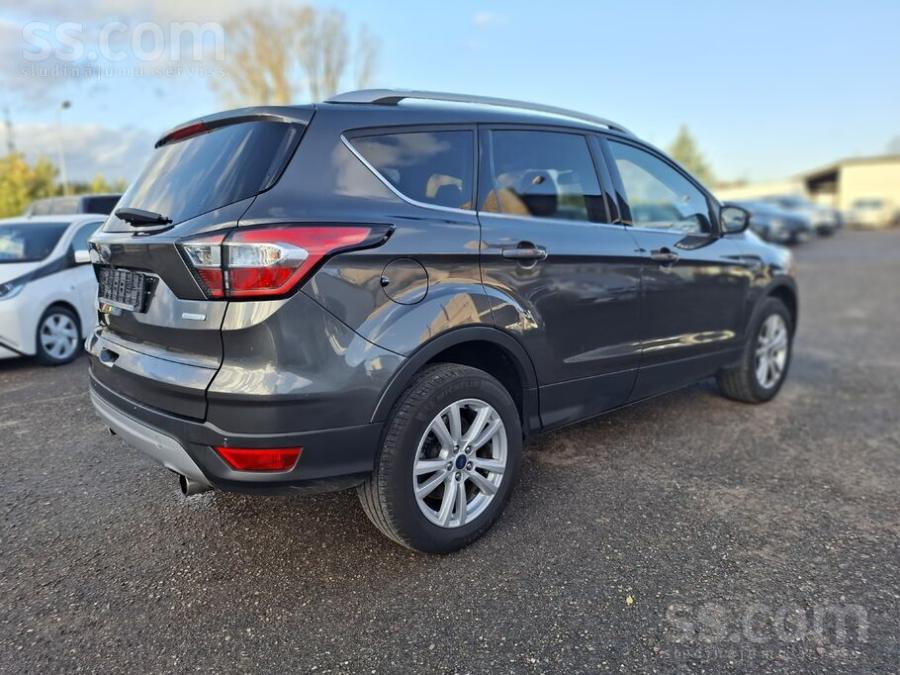 Grey Ford Kuga 2017 in Talsi, with an engine capacity of 1.50 L and mileage of 141 thousand km for 9300 €, photo 35 on AUTOMOTO.COM.LV