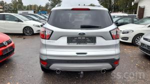 Grey Ford Kuga 2017 in Riga, with an engine capacity of 2.00 L and mileage of 177 thousand km for 10000 €, photo 12 on AUTOMOTO.COM.LV