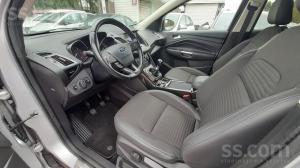 Grey Ford Kuga 2017 in Riga, with an engine capacity of 2.00 L and mileage of 177 thousand km for 10000 €, photo 17 on AUTOMOTO.COM.LV