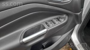 Grey Ford Kuga 2017 in Riga, with an engine capacity of 2.00 L and mileage of 177 thousand km for 10000 €, photo 19 on AUTOMOTO.COM.LV