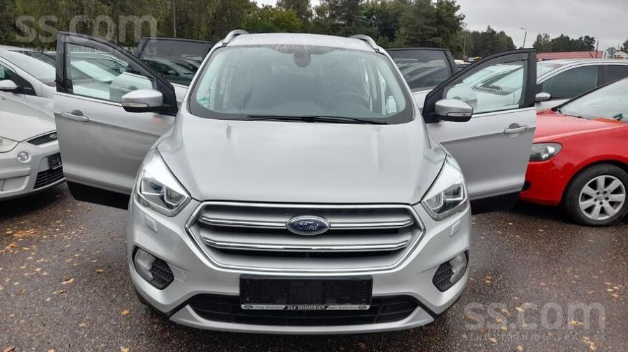 Grey Ford Kuga 2017 in Riga, with an engine capacity of 2.00 L and mileage of 177 thousand km for 10000 €, photo 31 on AUTOMOTO.COM.LV