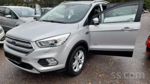 Grey Ford Kuga 2017 in Riga, with an engine capacity of 2.00 L and mileage of 177 thousand km for 10000 €, photo 33 on AUTOMOTO.COM.LV