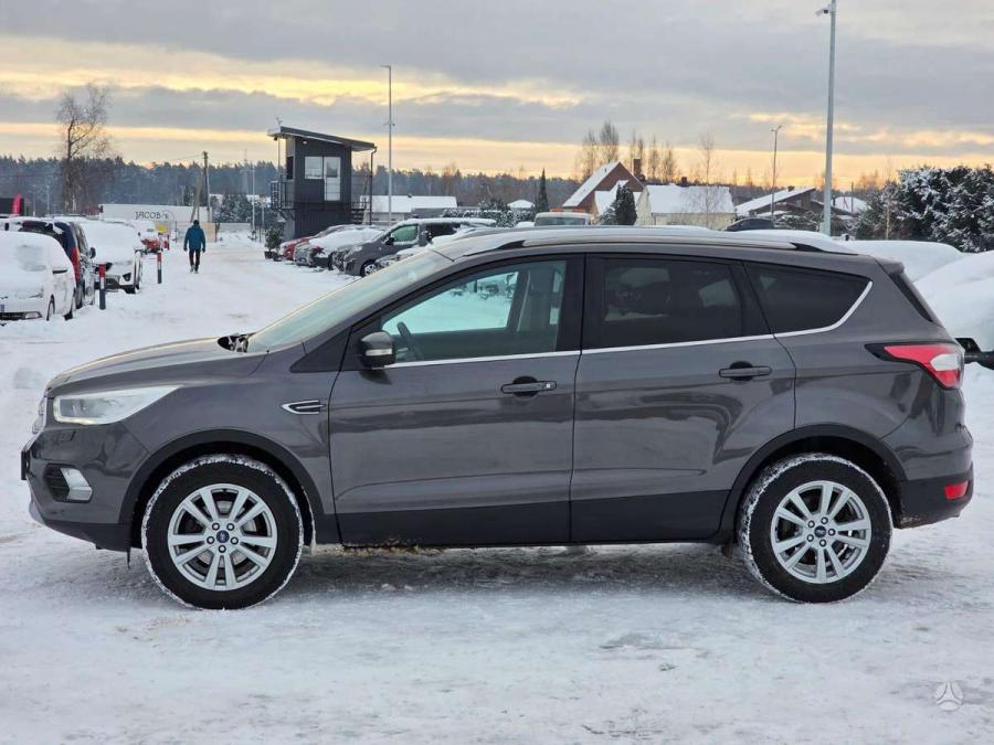 Pelēks Ford Kuga 2018 Tauragė, ar dzinēja tilpumu 1.50 L un nobraukumu 180 tūkst. km par 9800 €, foto 3 vietnē AUTOMOTO.COM.LV