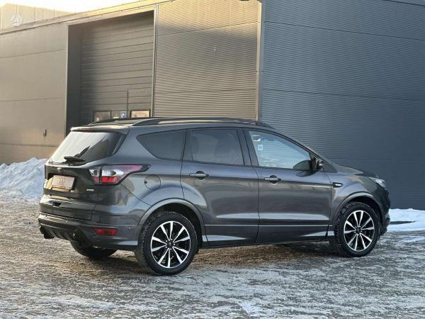 Pelēks Ford Kuga 2018 Kauņa, ar dzinēja tilpumu 1.50 L un nobraukumu 92 tūkst. km par 12490 €, foto 5 vietnē AUTOMOTO.COM.LV