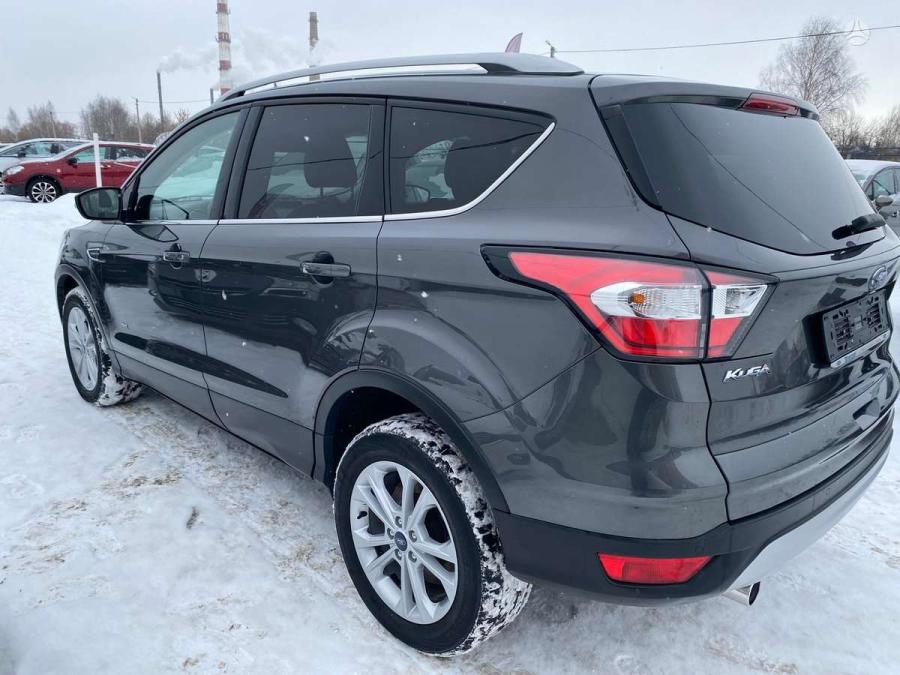 Grey Ford Kuga 2018 in Panevezys, with an engine capacity of 2.00 L and mileage of 164 thousand km for 10400 €, photo 5 on AUTOMOTO.COM.LV