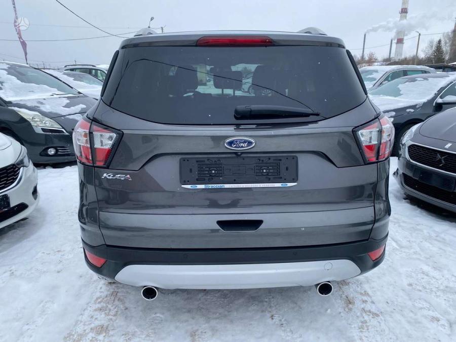 Grey Ford Kuga 2018 in Panevezys, with an engine capacity of 2.00 L and mileage of 164 thousand km for 10400 €, photo 6 on AUTOMOTO.COM.LV