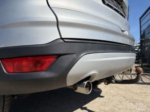 Grey Ford Kuga 2018 in Vilnius, with an engine capacity of 2.00 L and mileage of 275 thousand km for 9799 €, photo 8 on AUTOMOTO.COM.LV